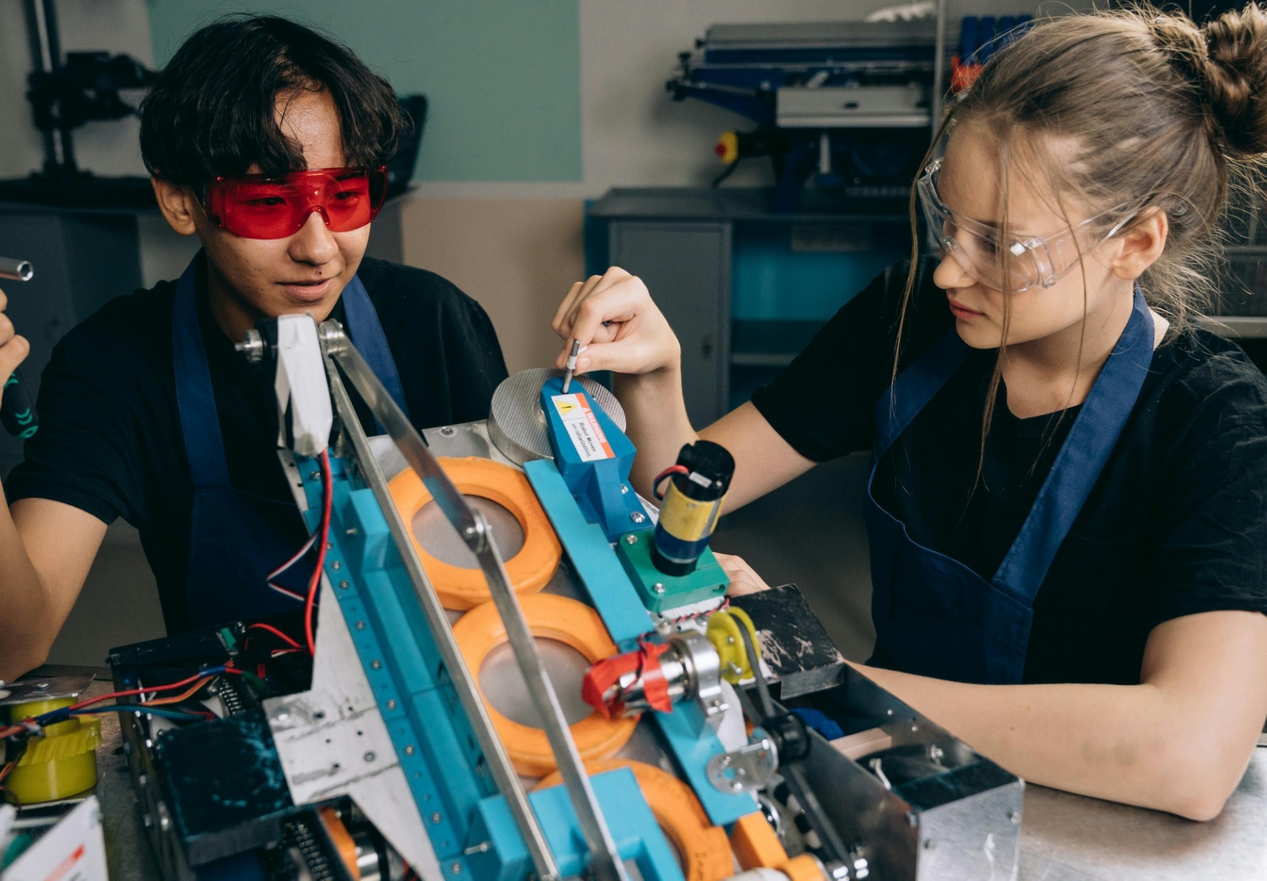 Midlands manufacturers unite to remove transport barriers for 700 ...